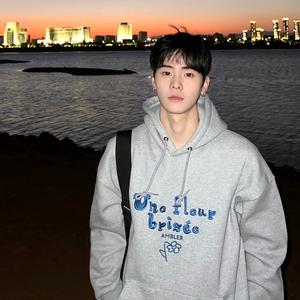 王哇哦～的抖音 - 抖音