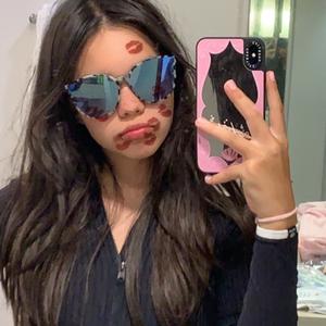 Naomiii的抖音 - 抖音