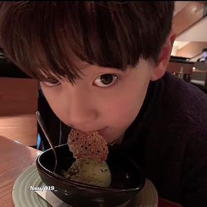 Lllv的主页 - 抖音