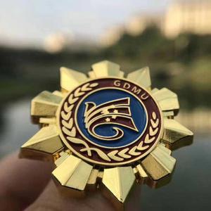 GDMU旗帜飘扬的抖音 - 抖音