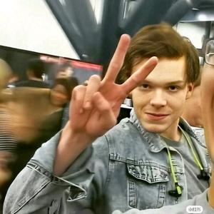 CM_GH的主页 - 抖音