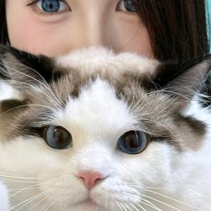 动感光波~~biubiu的抖音 - 抖音